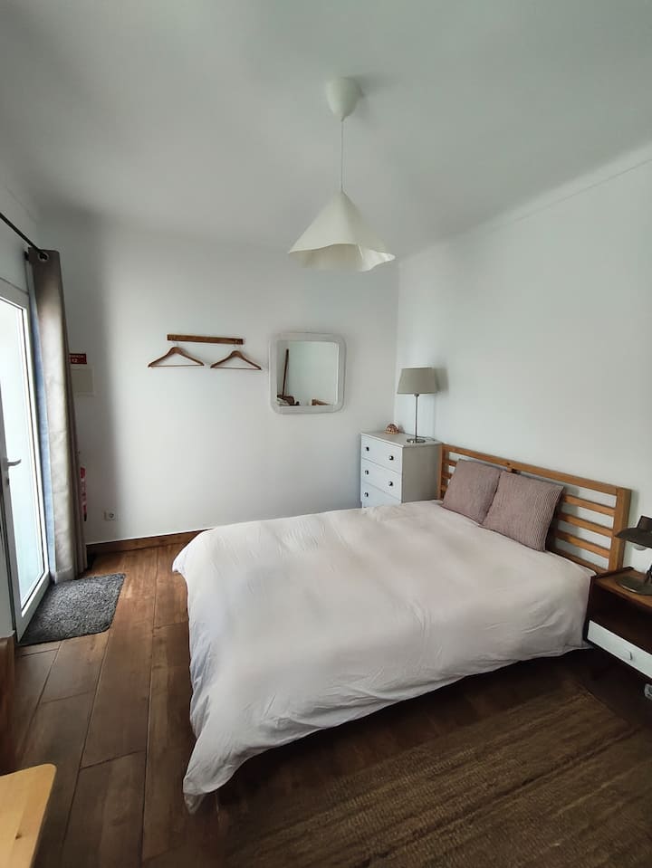 Independent Tropical House - Setúbal