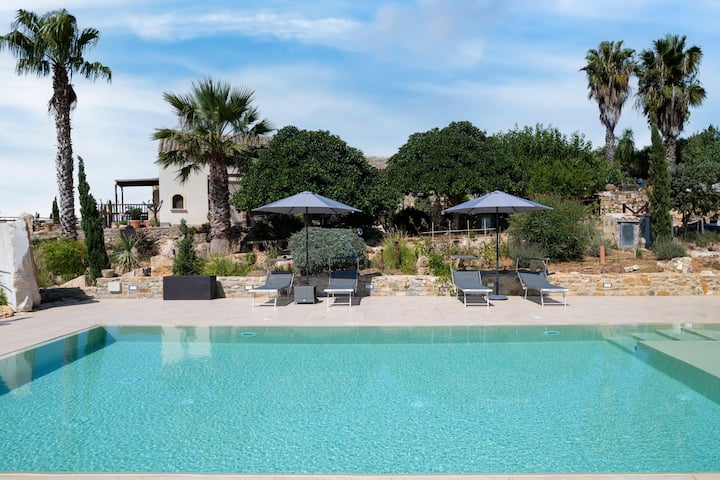 Case Vacanze Baglio Raisi Loft
 "Grecanico " - Custonaci