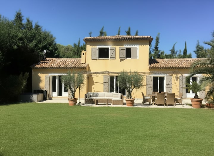 Villa Provencale Avec Piscine Et Spa - Antibes