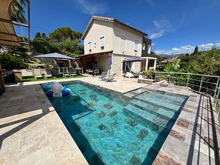 Belle Villa Avec Piscine Idéale Pour Une Famille - Cagnes-sur-Mer