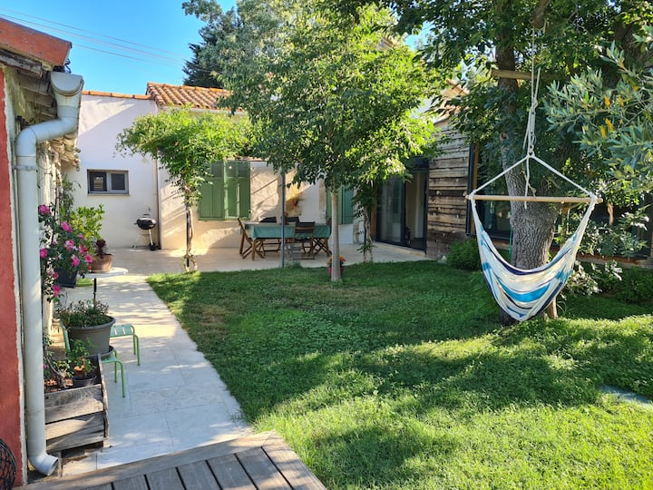 Maison 100 M2, Piscine, Parking, Au Calme - Salon-de-Provence