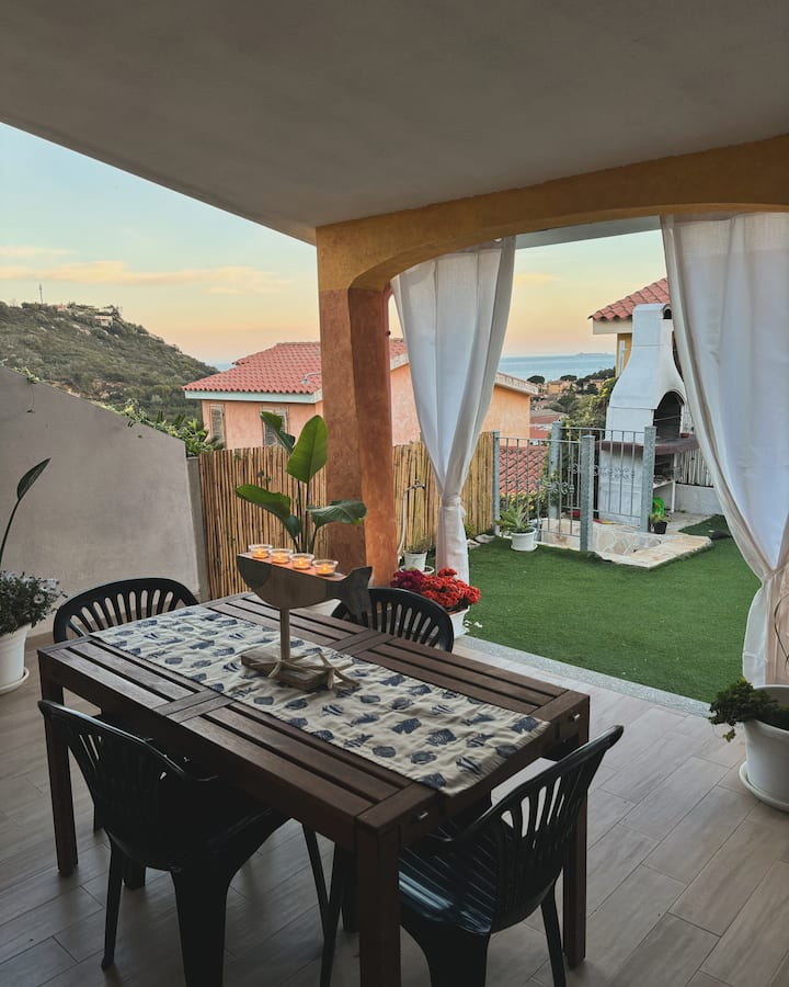 Nuova Casa Vacanze : Host Giovannino - Sardunya