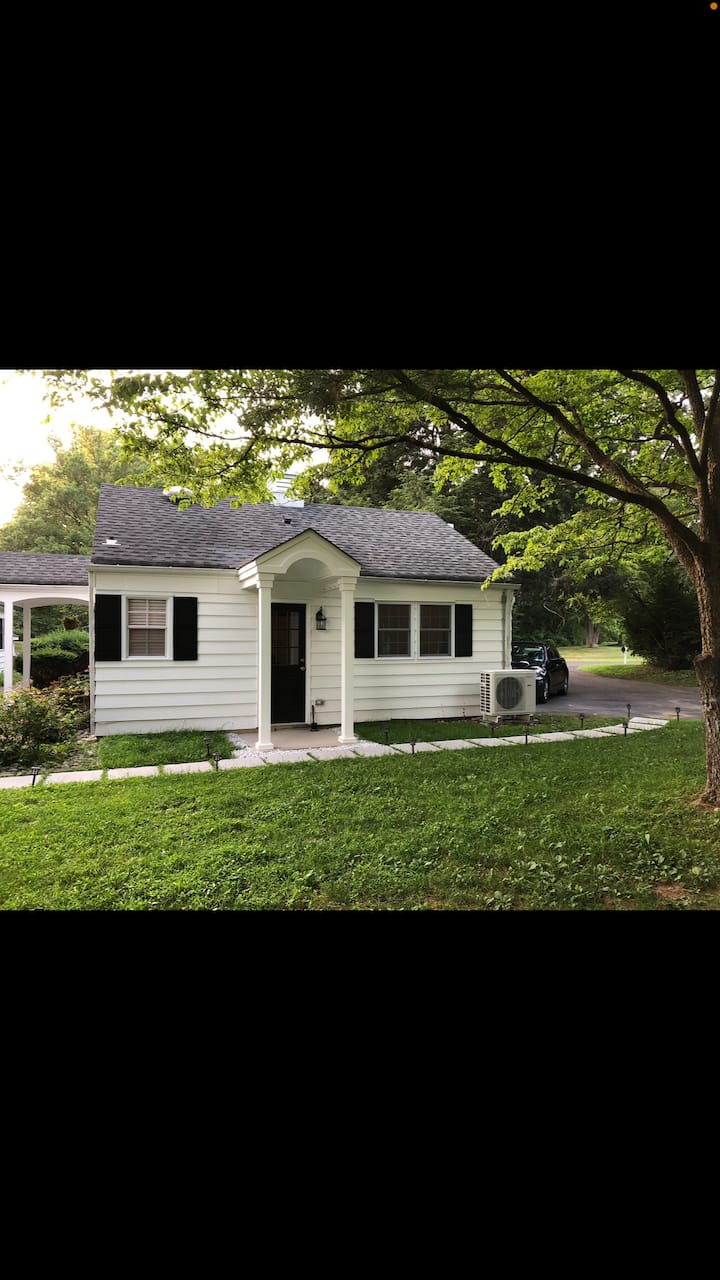 Adorable Bucks County Getaway - Bucks County, PA