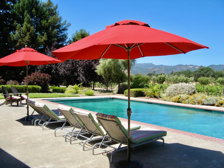 Country Villa, 4 Bedrooms, 3.5 Baths, Sleeps 6-8+ - Yountville, CA