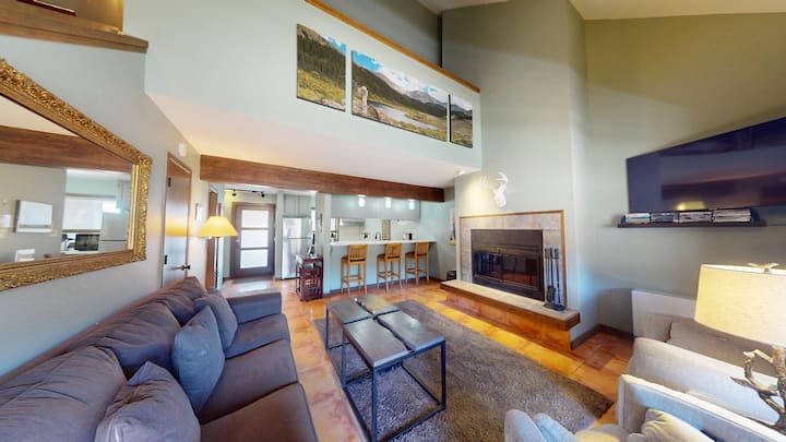 Close To Lifts | Fireplace | Views | Ski Run A9 - Angel Fire