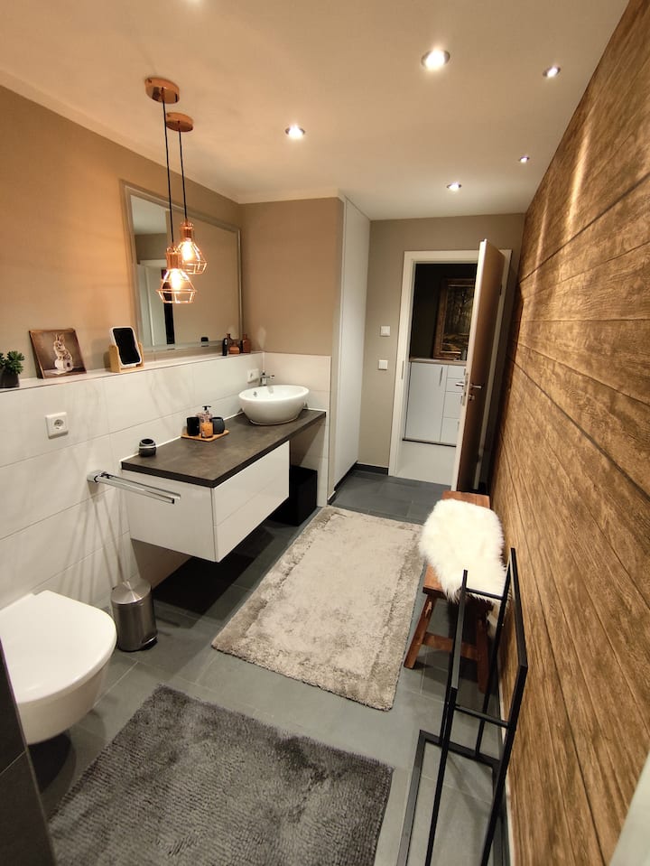 Modernes Ruhiges Privatzimmer Eigenes Badezimmer - Munich