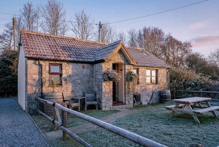 Dog Friendly | Log Burner | 5 Min Drive To Beach - Weston-super-Mare