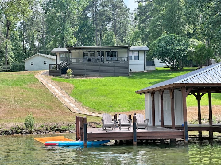 Lake Sinclair Vacation Rentals & Homes - Georgia, United States | Airbnb
