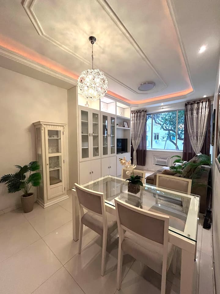 Beautiful Apartment In Famous Copacabana Beach - Rio de Janeiro
