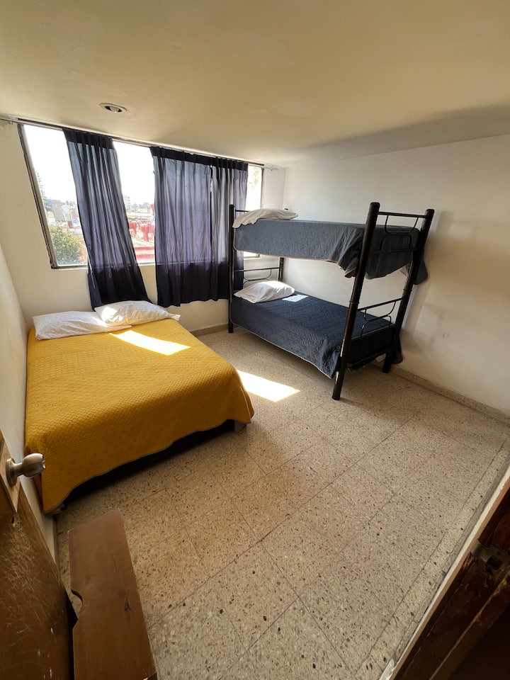 M303 Económico Para 17 Trabajadores - プエブラ