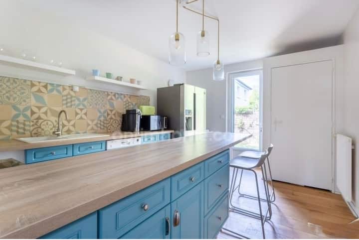 Bel Appartement Idéalement Situé - Hotel Ibis Budget Vichy