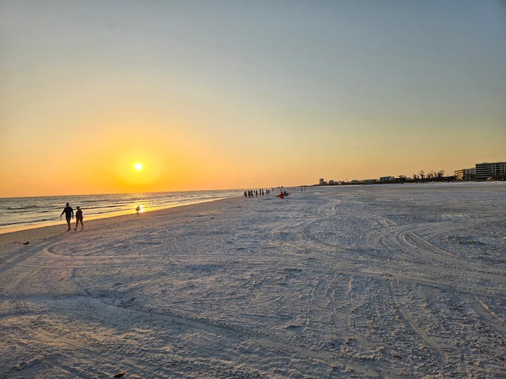 Siesta Key - Private Beach Access - 2br Retreat - Siesta Key, FL