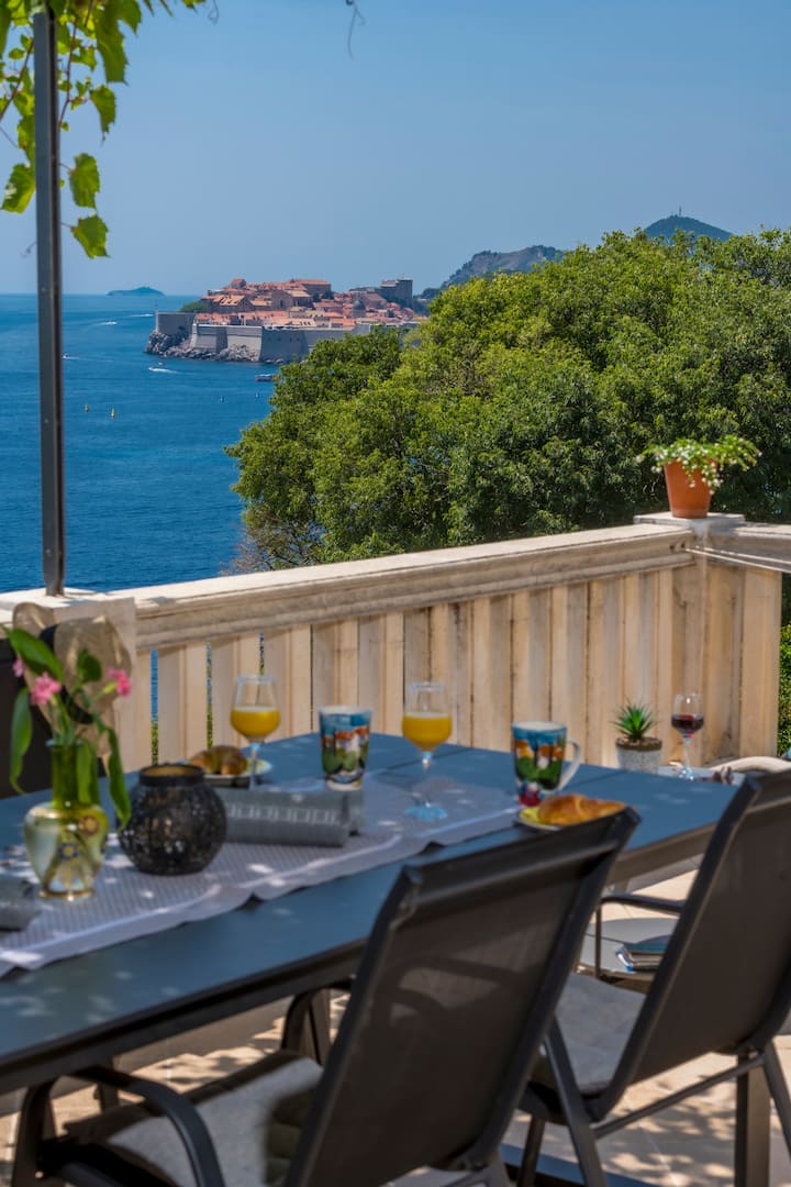 Apartment Toni - House Kirigin-steps To The Sea - Croatia