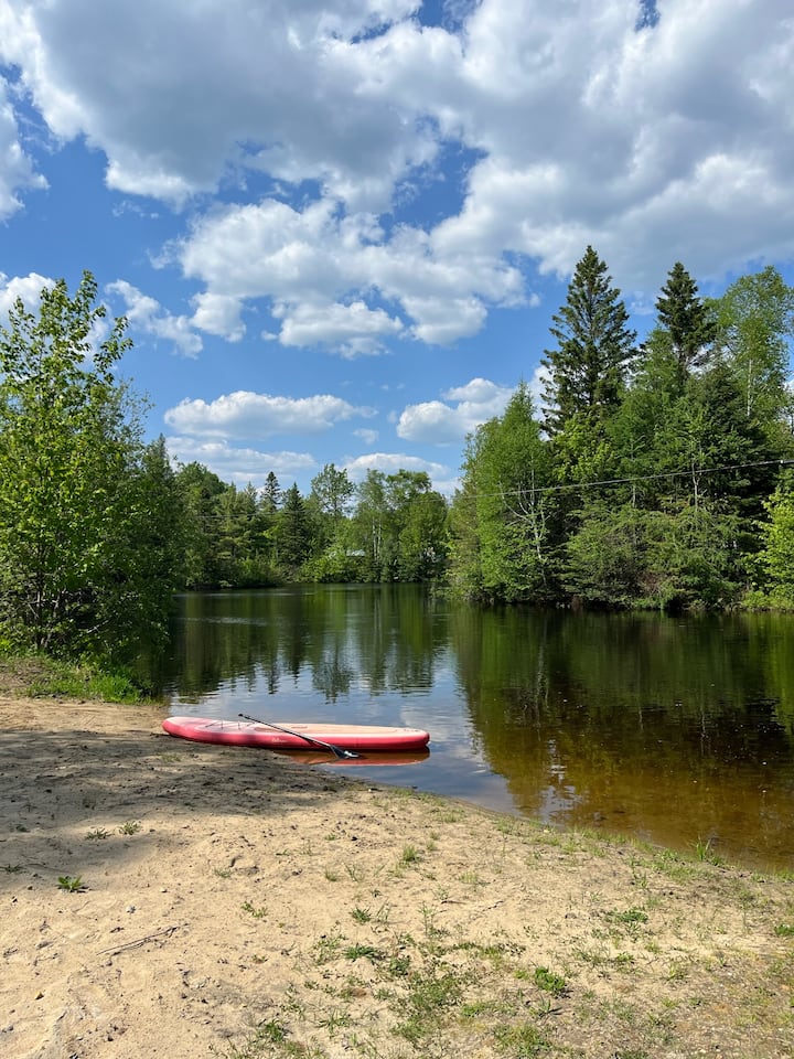 Le Chaleureux Chalet Cocoon : Plage Et Spa - Québec
