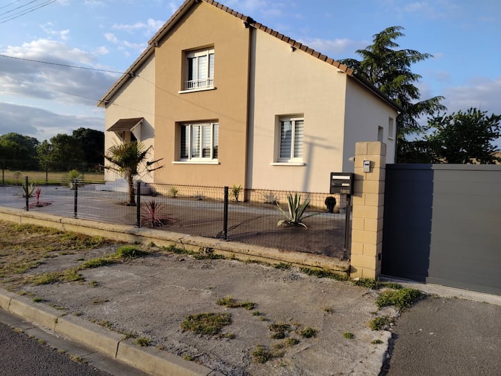 Maison De Ville Proche Gare/circuit 24h Du Mans - Le Mans
