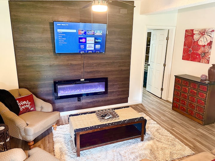 5 Bedroom Home Walk To Fsu/doak, Plenty Of Parking - Tallahassee, FL
