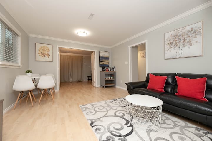Cozy 2br Suite Near Langley Events Centre - Langley