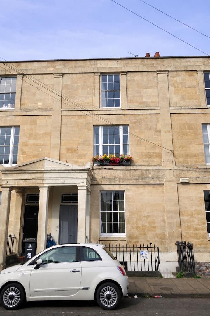 Stylish Charming Entire Apartment - Clifton - Bristol