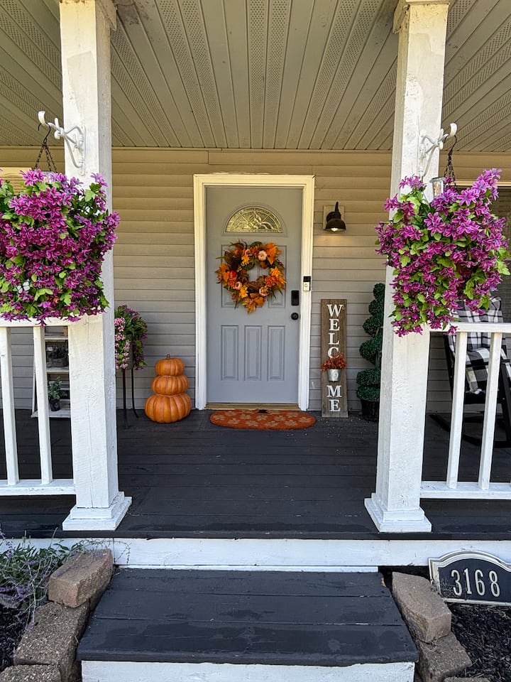 Fall In Love With Our Sweet Retreat - Lake Geneva, WI