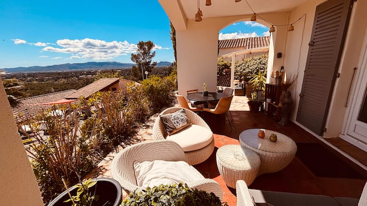 Maisonnette, Calme, Piscine, Tennis, Vue, Nature. - Fréjus