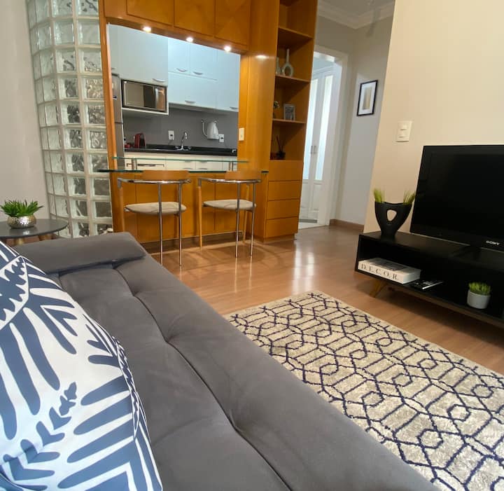 Ap. Aconchegante- Metrô  7min/região De Hospitais. - Liberdade