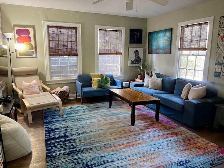 East Central Atx 2 Bedroom Home 10 Mins 2 Downtown - Austin