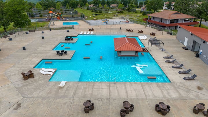 Cozy 3 Bedroom Condo At Lake Of The Ozarks - 레이크 오자크