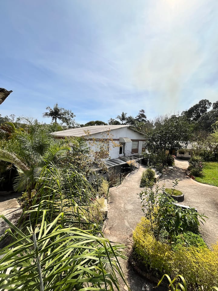 Lugar Encantador Com Lareira E Piscina Para Grupos - Caieiras