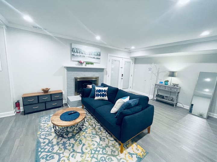 Annandale, The Crossroads Of Northern Va 1bed/1ba - Annandale, VA