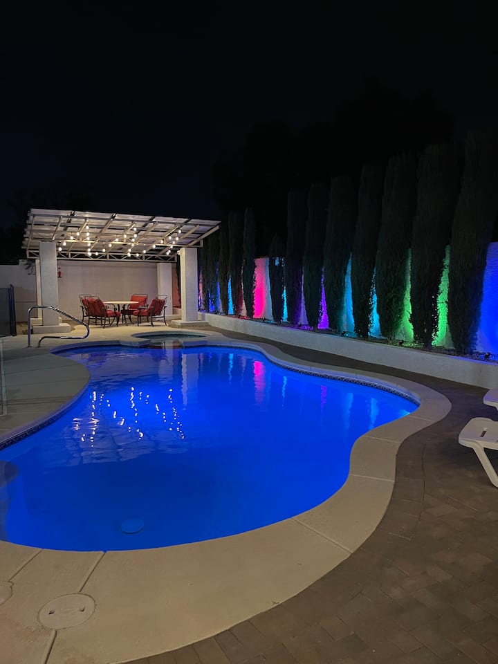 Los Pinos Retreat - Las Vegas