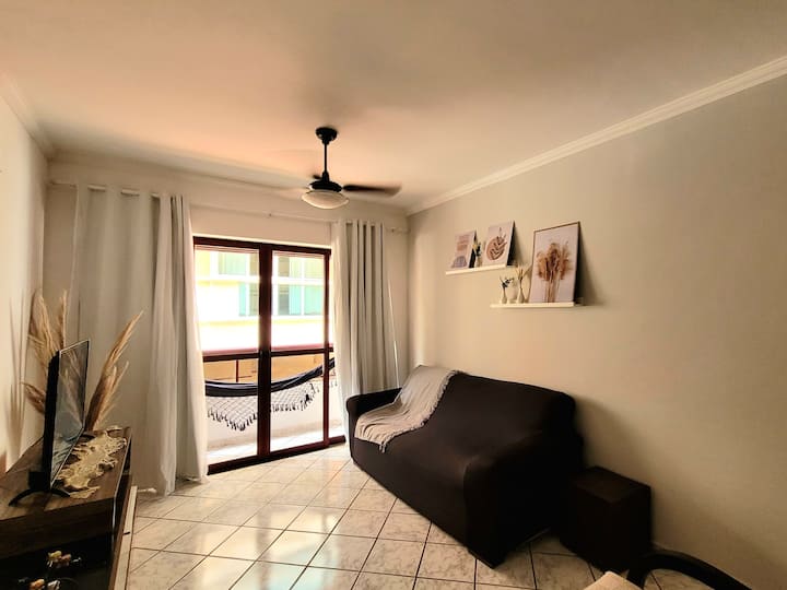 Apto Amplo Na Prainha - 2 Suítes E Smart Tv - Arraial do Cabo