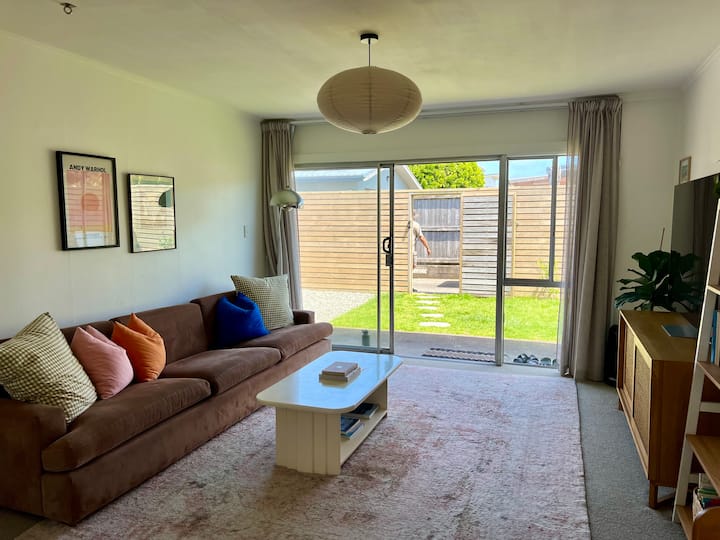 Tweed Home - Mount Maunganui