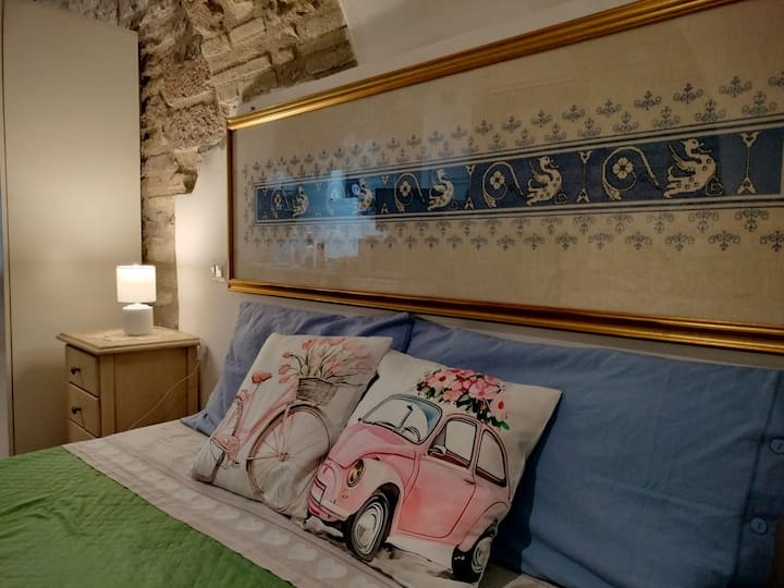 Aurora Delle Rose - Dep. S. Chiara - 阿西西