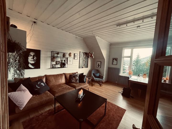 Urban Living, Super Relaxing Close To Tromsø City - Tromsø