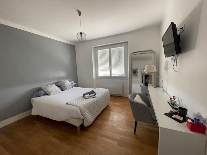 Chambre Privée Dans Maison Moderne. - Rodez