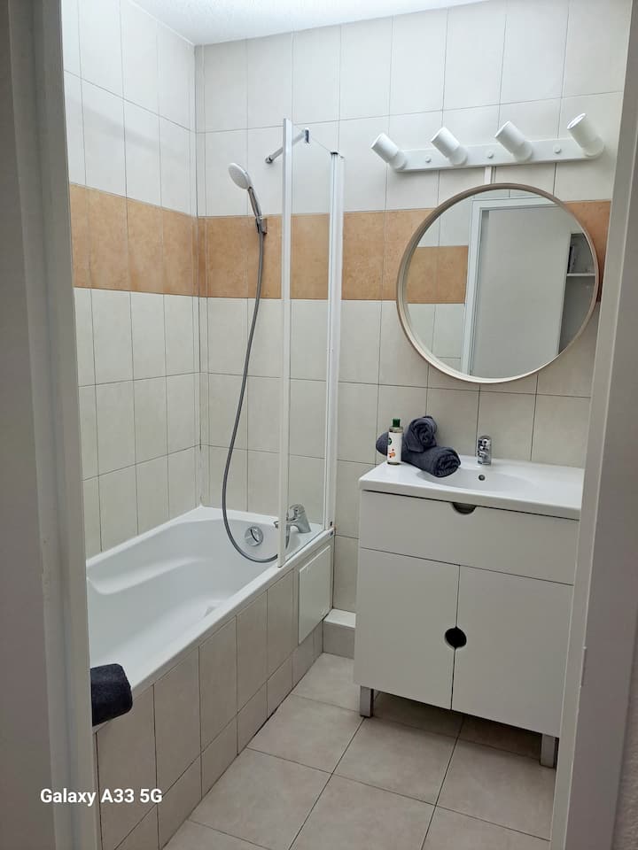 Studio Avec Piscine Et Parking Gratuit - Plage de Saleccia