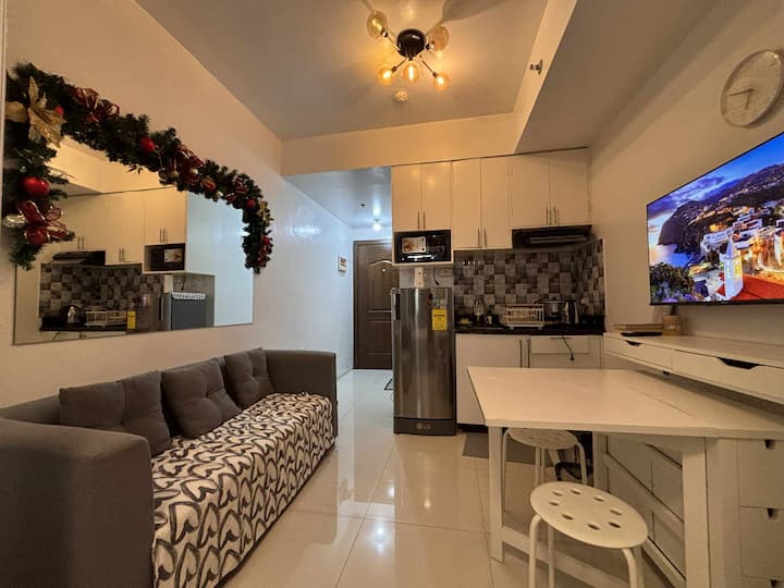 Condo In City Of Taguig - Taguig