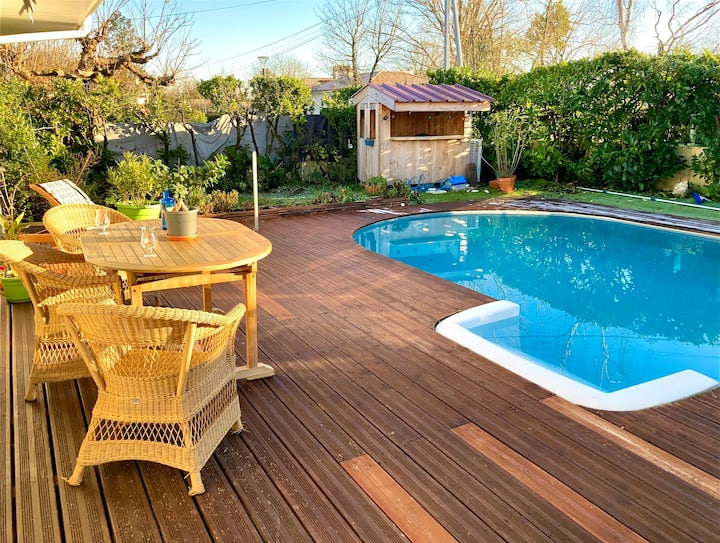 Charmante Maison Climatisée, Avec Piscine - Saint-Médard-en-Jalles