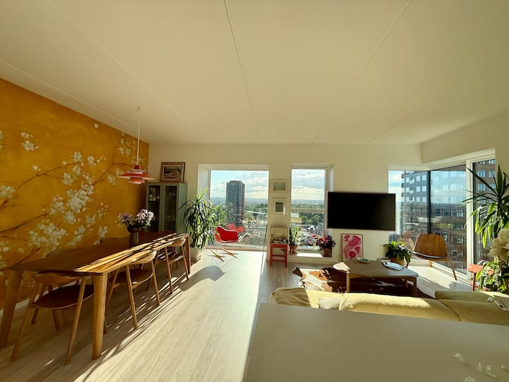 Flat With City Views In Lively Vestebro - Copenhague