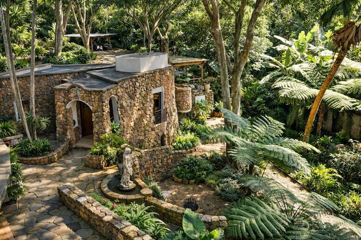 Macleod House Guest Cottage-nature Lovers' Getaway - Kloof