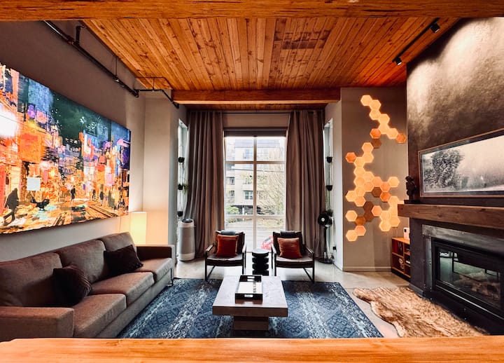 Loft Bnb In Cap Hill - Seattle, WA