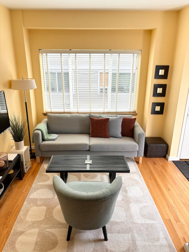 Charming 2 Bedroom Townhouse In Capitol Hill Area - Ballard - Seattle