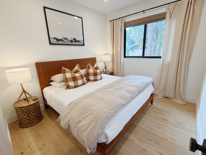 Cedar Pointe Apt - Columbia Falls, MT