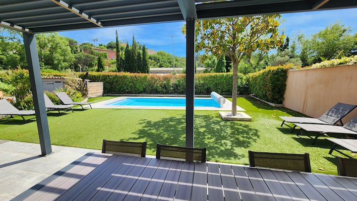 Superbe Villa, Plage à Pied. Piscine Chauffée - Roquebrune-sur-Argens