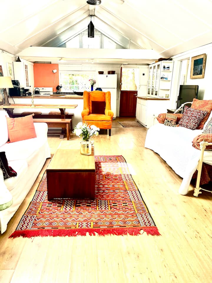 Laguna Beach Artists Cottage - Laguna Beach, CA