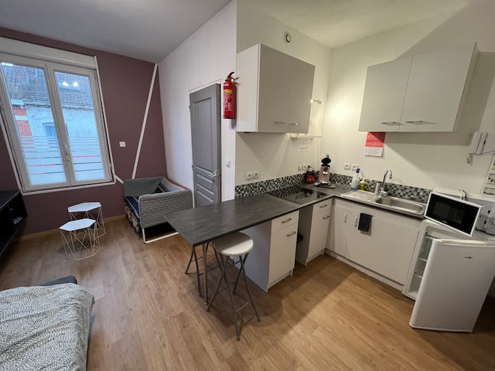 Logement 1 Chambre Parking à Proximité + Wifi - Valenciennes