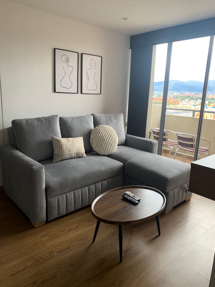 3 Br Condo W/parking, Close To Airport - Funza