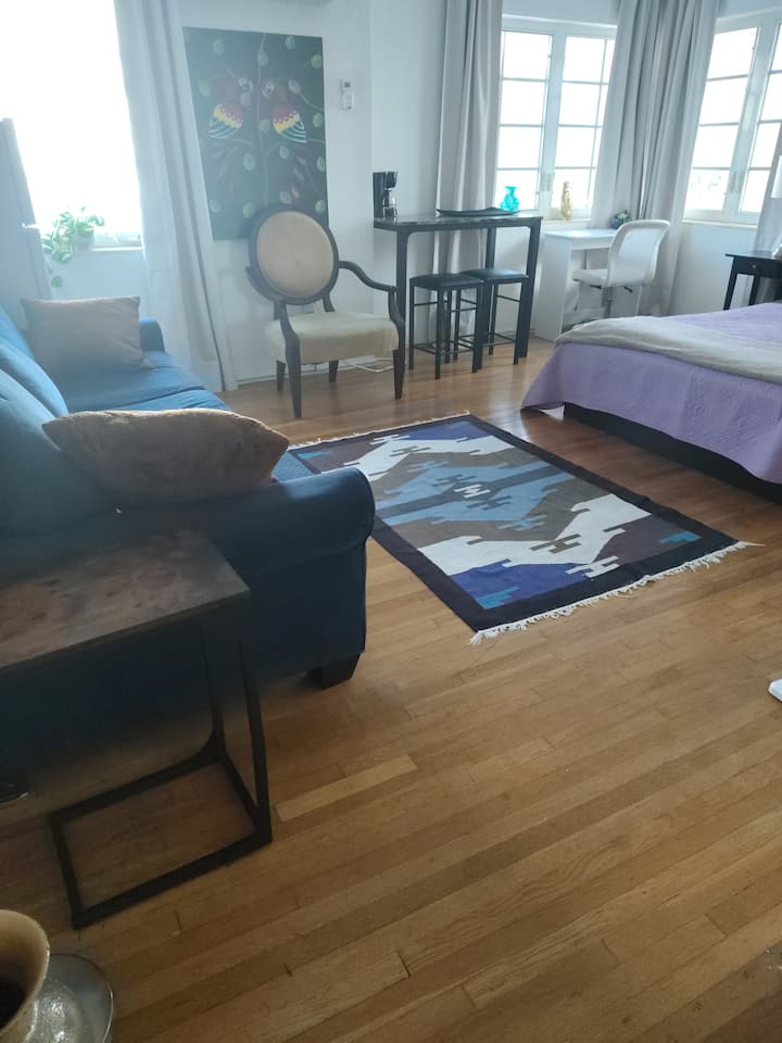 South Beach Executive Penthouse Suite! - Miami Beach, FL