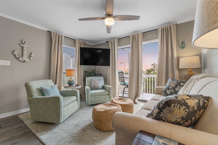 Affordable And Close To Everything! *Lilpinkhouse* - Adventure Island, Orange Beach