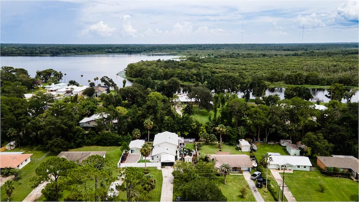 Hontoon House -Pool On Canal To St. John’s River - DeLand, FL